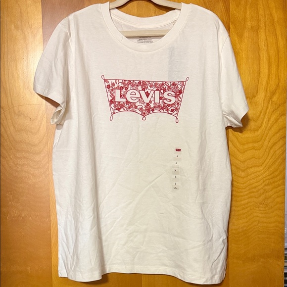 Levi's | Shirts & Tops | Levis White Tee With Red Logo | Poshmark